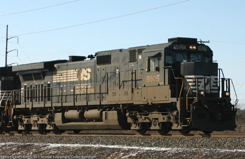 NS 8805